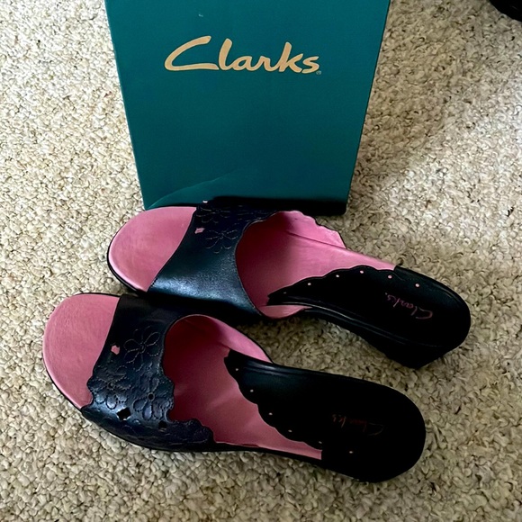Clarks | Shoes | Clarks Marilyn Sandal Slides Black Sz 1 | Poshmark